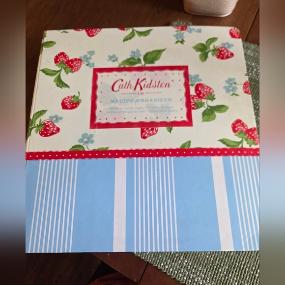 Cath Kidston | Kitchen | Cath Kidston Recipe Organizer All Pages And ...